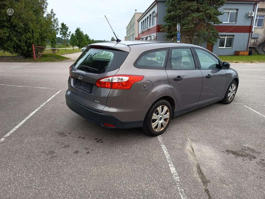 Brūns Ford Focus 2014 Rokiškis, ar dzinēja tilpumu 1.00 L un nobraukumu 205 tūkst. km par 2300 €, foto 6 vietnē AUTOMOTO.COM.LV