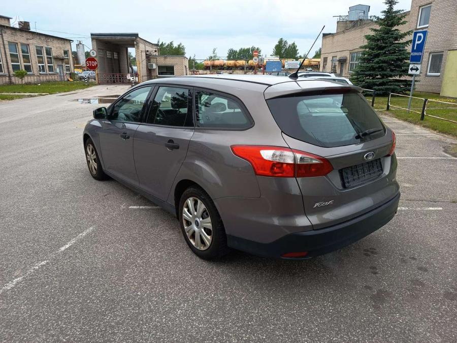 Brūns Ford Focus 2014 Rokiškis, ar dzinēja tilpumu 1.00 L un nobraukumu 205 tūkst. km par 2300 €, foto 7 vietnē AUTOMOTO.COM.LV