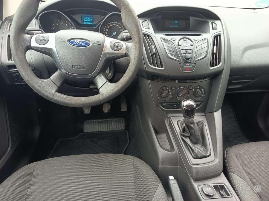 Brūns Ford Focus 2014 Rokiškis, ar dzinēja tilpumu 1.00 L un nobraukumu 205 tūkst. km par 2300 €, foto 9 vietnē AUTOMOTO.COM.LV