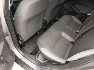 Brūns Ford Focus 2014 Rokiškis, ar dzinēja tilpumu 1.00 L un nobraukumu 205 tūkst. km par 2300 €, foto 13 vietnē AUTOMOTO.COM.LV