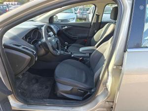 Brūns Ford Focus 2015 Viļņa, ar dzinēja tilpumu 1.50 L un nobraukumu 313 tūkst. km par 2700 €, foto 16 vietnē AUTOMOTO.COM.LV