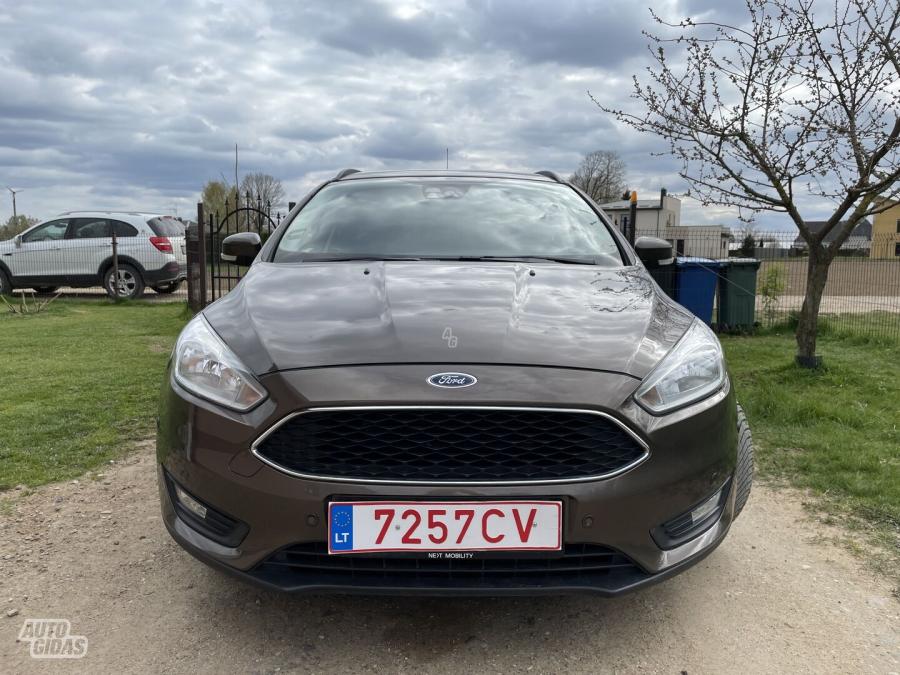Brown Ford Focus 2016 in Sakiai, with an engine capacity of 1.50 L and mileage of 301 thousand km for 5499 €, photo 9 on AUTOMOTO.COM.LV