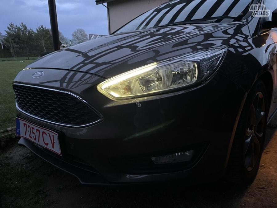 Brūns Ford Focus 2016 Šakiai, ar dzinēja tilpumu 1.50 L un nobraukumu 301 tūkst. km par 5499 €, foto 12 vietnē AUTOMOTO.COM.LV