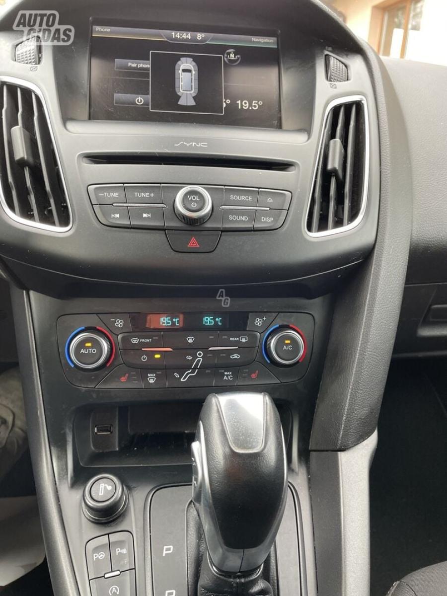 Brūns Ford Focus 2016 Šakiai, ar dzinēja tilpumu 1.50 L un nobraukumu 301 tūkst. km par 5499 €, foto 24 vietnē AUTOMOTO.COM.LV