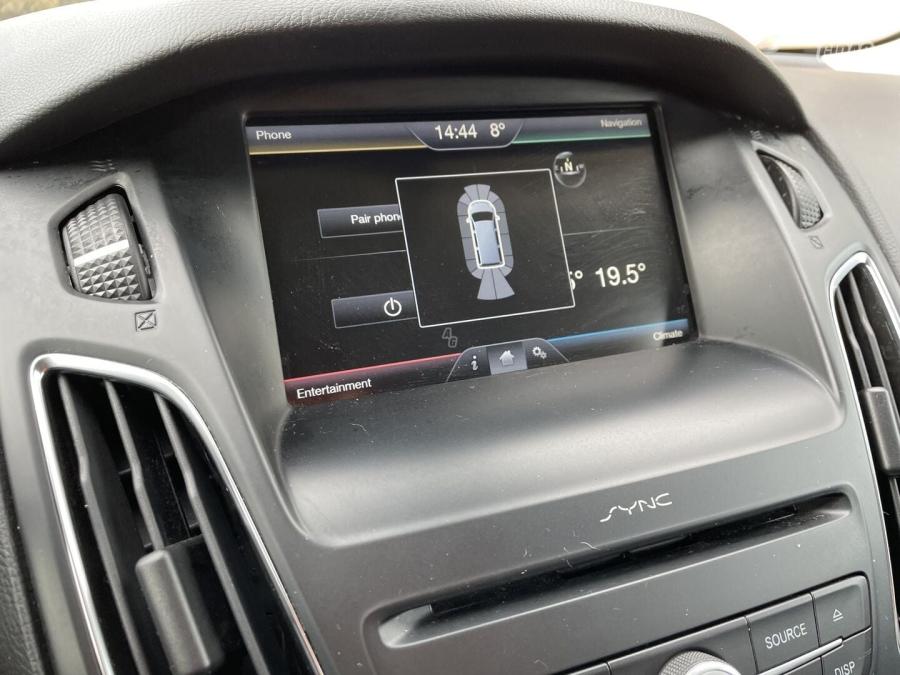 Brūns Ford Focus 2016 Šakiai, ar dzinēja tilpumu 1.50 L un nobraukumu 301 tūkst. km par 5499 €, foto 25 vietnē AUTOMOTO.COM.LV