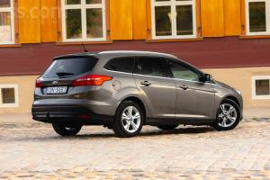 Brown Ford Focus 2016 in Jurmala, with an engine capacity of 1.00 L and mileage of 138 thousand km for 5900 €, photo 8 on AUTOMOTO.COM.LV