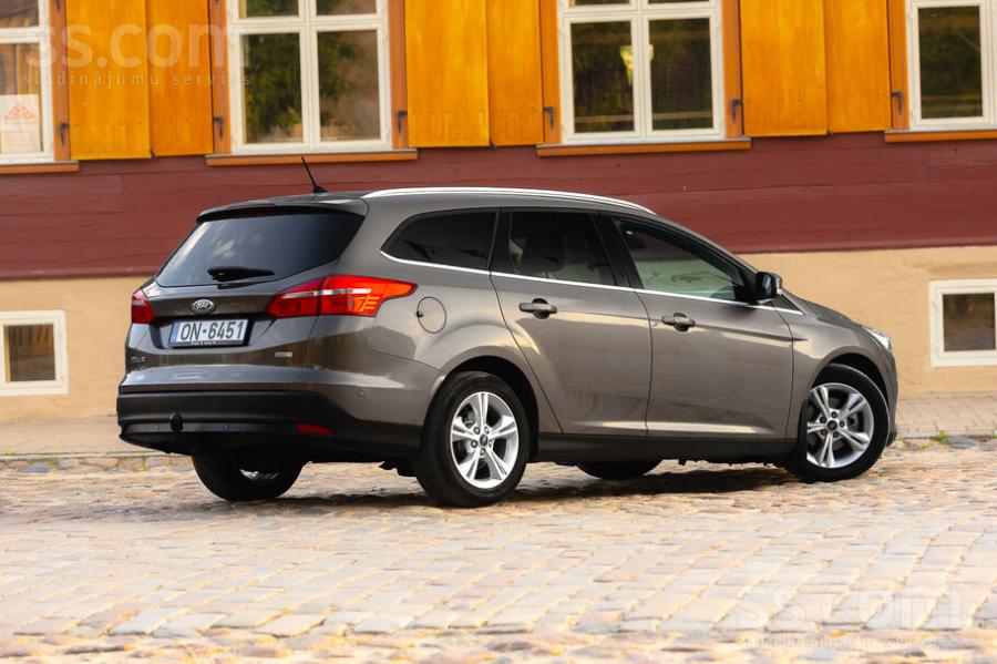 Brown Ford Focus 2016 in Jurmala, with an engine capacity of 1.00 L and mileage of 138 thousand km for 5900 €, photo 8 on AUTOMOTO.COM.LV