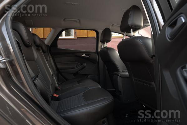 Brūns Ford Focus 2016 Jūrmala, ar dzinēja tilpumu 1.00 L un nobraukumu 138 tūkst. km par 5900 €, foto 10 vietnē AUTOMOTO.COM.LV