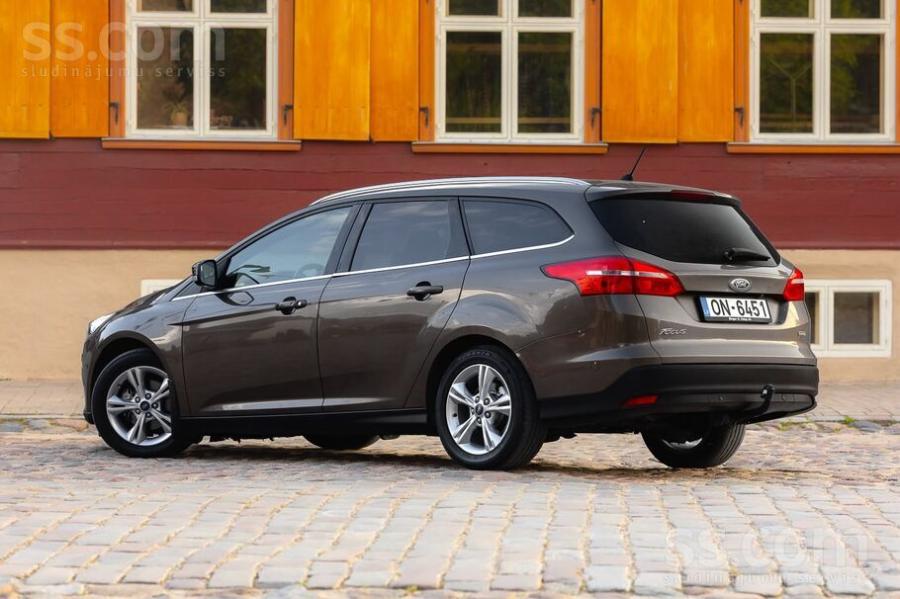Brūns Ford Focus 2016 Jelgava, ar dzinēja tilpumu 1.00 L un nobraukumu 137 tūkst. km par 5790 €, foto 5 vietnē AUTOMOTO.COM.LV