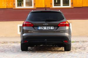 Brūns Ford Focus 2016 Jelgava, ar dzinēja tilpumu 1.00 L un nobraukumu 137 tūkst. km par 5790 €, foto 6 vietnē AUTOMOTO.COM.LV