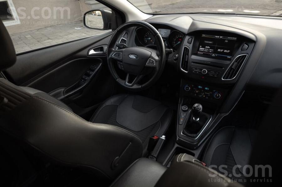 Brūns Ford Focus 2016 Jelgava, ar dzinēja tilpumu 1.00 L un nobraukumu 137 tūkst. km par 5790 €, foto 9 vietnē AUTOMOTO.COM.LV