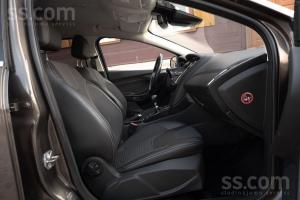 Brūns Ford Focus 2016 Jelgava, ar dzinēja tilpumu 1.00 L un nobraukumu 137 tūkst. km par 5790 €, foto 11 vietnē AUTOMOTO.COM.LV