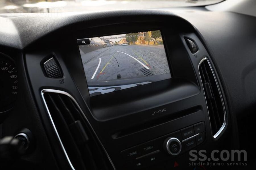 Brūns Ford Focus 2016 Jelgava, ar dzinēja tilpumu 1.00 L un nobraukumu 137 tūkst. km par 5790 €, foto 19 vietnē AUTOMOTO.COM.LV