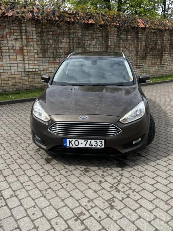 Brown Ford Focus 2017 in Riga, with an engine capacity of 1.00 L and mileage of 216 thousand km for 4500 €, photo 1 on AUTOMOTO.COM.LV