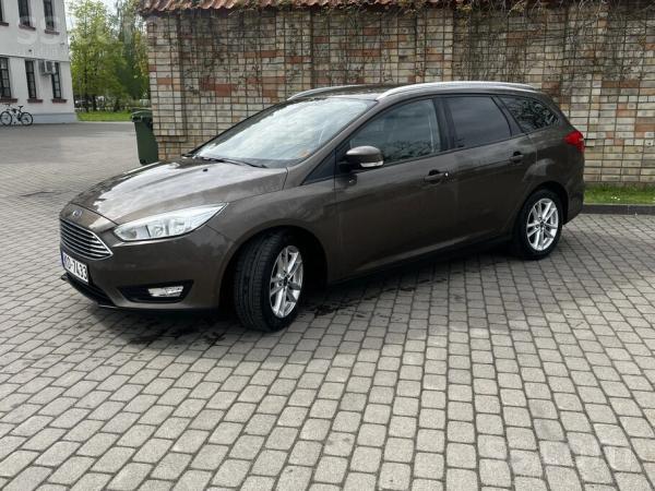 Brown Ford Focus 2017 in Riga, with an engine capacity of 1.00 L and mileage of 216 thousand km for 4500 €, photo 2 on AUTOMOTO.COM.LV