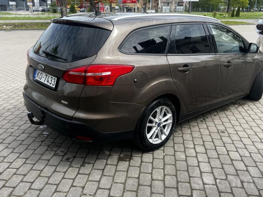 Brūns Ford Focus 2017 Rīga, ar dzinēja tilpumu 1.00 L un nobraukumu 216 tūkst. km par 4500 €, foto 6 vietnē AUTOMOTO.COM.LV