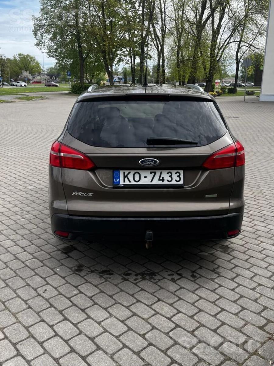 Brūns Ford Focus 2017 Rīga, ar dzinēja tilpumu 1.00 L un nobraukumu 216 tūkst. km par 4500 €, foto 7 vietnē AUTOMOTO.COM.LV