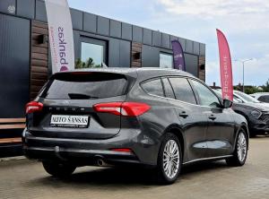 Brown Ford Focus 2019 in Taurage, with an engine capacity of 1.50 L and mileage of 107 thousand km for 9900 €, photo 9 on AUTOMOTO.COM.LV