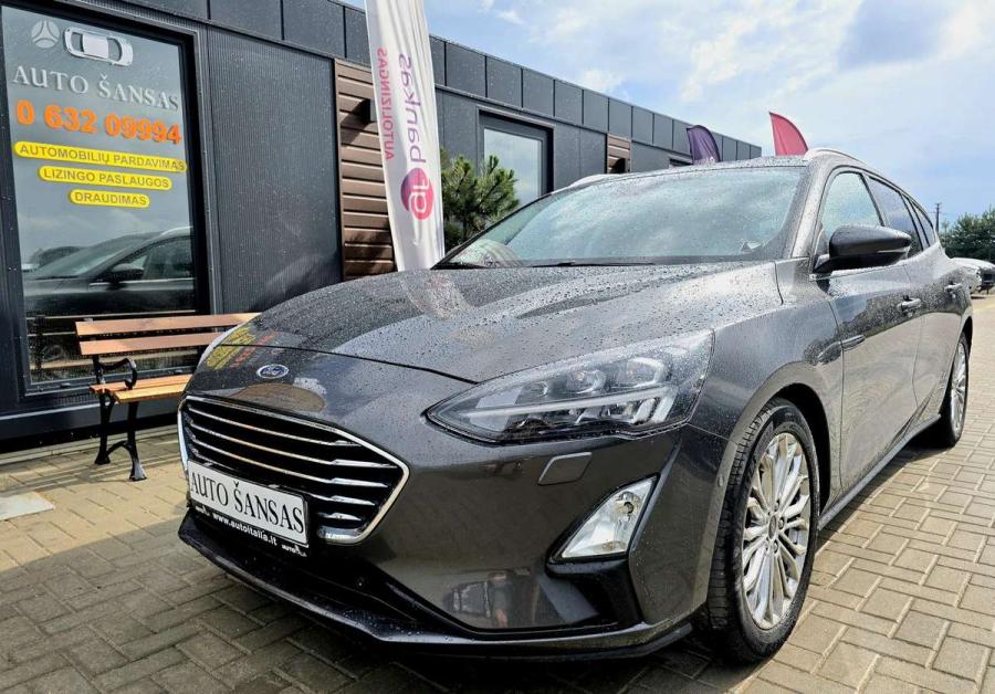 Brown Ford Focus 2019 in Taurage, with an engine capacity of 1.50 L and mileage of 107 thousand km for 9900 €, photo 12 on AUTOMOTO.COM.LV