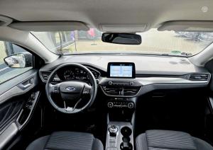 Brown Ford Focus 2019 in Taurage, with an engine capacity of 1.50 L and mileage of 107 thousand km for 9900 €, photo 14 on AUTOMOTO.COM.LV