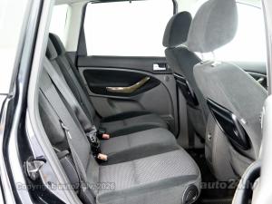 Black Ford Focus C-Max 2007 in Tallinn, with an engine capacity of 1.80 L and mileage of 247 thousand km for 1499 €, photo 8 on AUTOMOTO.COM.LV