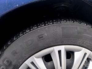 Zils Ford Focus C-Max 2006 Kauņa, ar dzinēja tilpumu 1.60 L un nobraukumu 250 tūkst. km par 1000 €, foto 19 vietnē AUTOMOTO.COM.LV