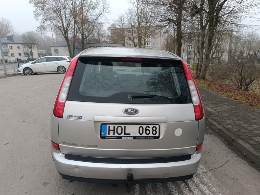 Grey Ford Focus C-Max 2006 in Vilnius, with an engine capacity of 1.60 L and mileage of 369 thousand km for 1050 €, photo 5 on AUTOMOTO.COM.LV
