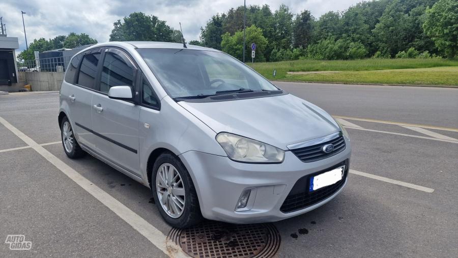 Grey Ford Focus C-Max 2007 in Kaunas, with an engine capacity of 1.80 L and mileage of 320 thousand km for 1300 €, photo 1 on AUTOMOTO.COM.LV