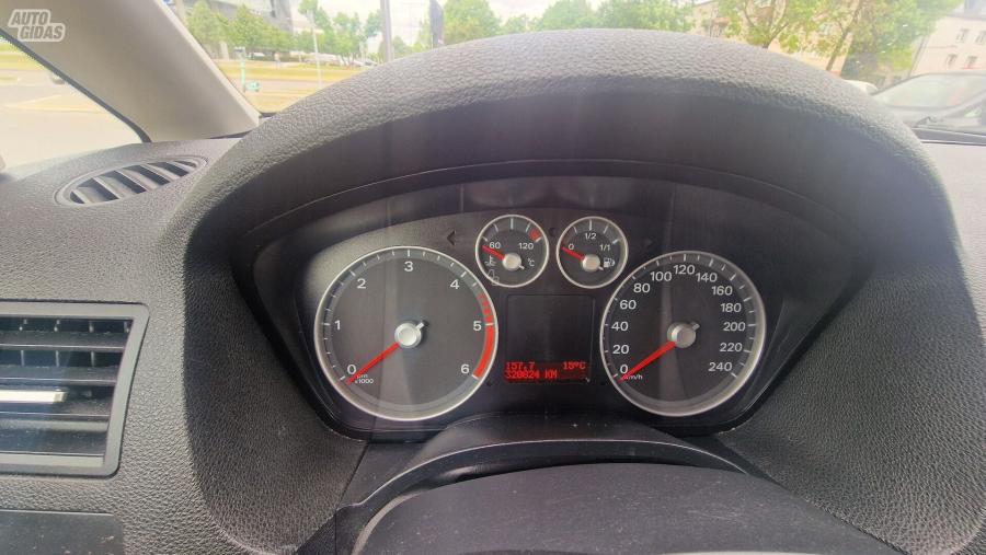 Grey Ford Focus C-Max 2007 in Kaunas, with an engine capacity of 1.80 L and mileage of 320 thousand km for 1300 €, photo 12 on AUTOMOTO.COM.LV