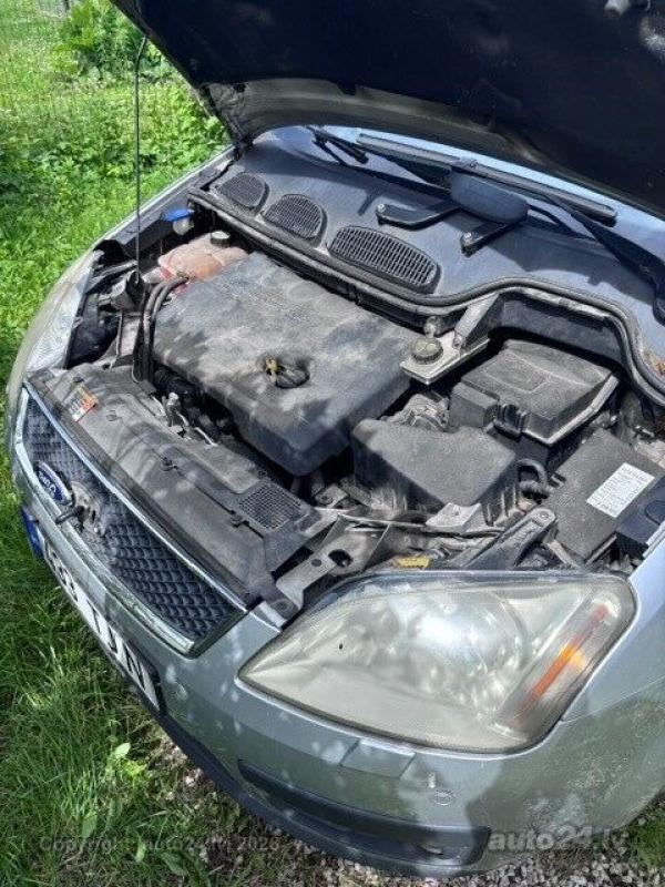 Pelēks Ford Focus C-Max 2004 Tartu, ar dzinēja tilpumu 2.00 L un nobraukumu 294 tūkst. km par 1500 €, foto 9 vietnē AUTOMOTO.COM.LV