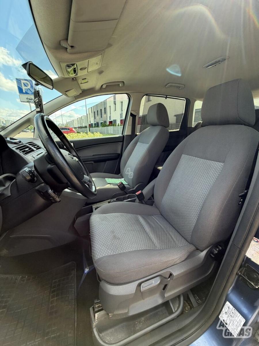 Ford Focus C-Max 2006 Viļņa, ar dzinēja tilpumu 1.60 L un nobraukumu 283 tūkst. km par 1600 €, foto 11 vietnē AUTOMOTO.COM.LV