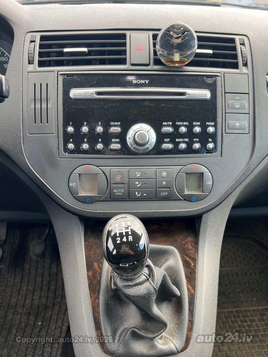 Ford Focus C-Max 2004 Narva, ar dzinēja tilpumu 1.60 L un nobraukumu 229 tūkst. km par 999 €, foto 15 vietnē AUTOMOTO.COM.LV