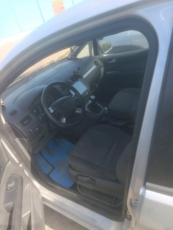 Ford Focus C-Max 2005 in Tallinn, with an engine capacity of 1.60 L and mileage of 321 thousand km for 1500 €, photo 4 on AUTOMOTO.COM.LV