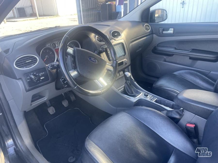 Ford Focus 2010 in Panevezys, with an engine capacity of 2.00 L and mileage of 234 thousand km for 2650 €, photo 10 on AUTOMOTO.COM.LV