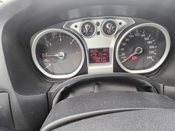 Форд Фокус 2010 в Таллин, объемом двигателя 0.00 л и пробегом 275 тыс. км за 4500 €, фото 9 на AUTOMOTO.COM.LV