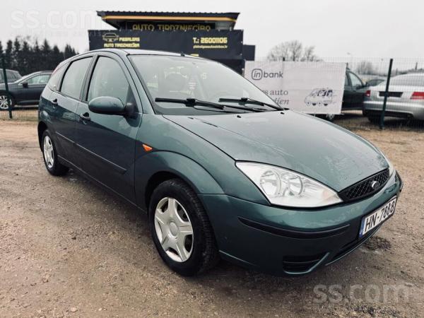 Green Ford Focus 2002 in Cesis, with an engine capacity of 1.40 L and mileage of 0 thousand km for 350 €, photo 1 on AUTOMOTO.COM.LV