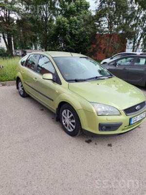Green Ford Focus 2006 in Riga, with an engine capacity of 1.60 L and mileage of 256 thousand km for 1850 €, photo 3 on AUTOMOTO.COM.LV