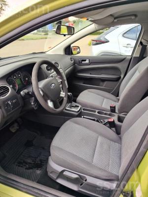 Green Ford Focus 2006 in Riga, with an engine capacity of 1.60 L and mileage of 256 thousand km for 1850 €, photo 7 on AUTOMOTO.COM.LV