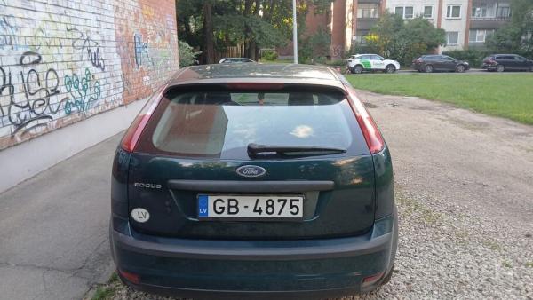 Green Ford Focus 2006 in Jurmala, with an engine capacity of 1.60 L and mileage of 0 thousand km for 1670 €, photo 2 on AUTOMOTO.COM.LV