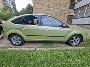 Zaļš Ford Focus 2006 Rīga, ar dzinēja tilpumu 1.60 L un nobraukumu 248 tūkst. km par 550 €, foto 5 vietnē AUTOMOTO.COM.LV