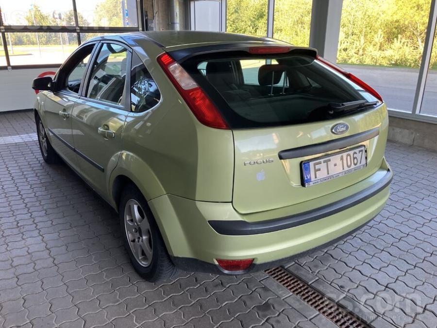 Zaļš Ford Focus 2006 Jelgava, ar dzinēja tilpumu 1.60 L un nobraukumu 253 tūkst. km par 1450 €, foto 5 vietnē AUTOMOTO.COM.LV
