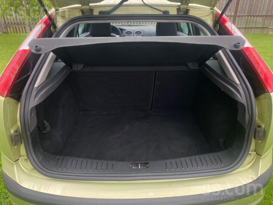 Zaļš Ford Focus 2006 Jelgava, ar dzinēja tilpumu 1.60 L un nobraukumu 253 tūkst. km par 1450 €, foto 12 vietnē AUTOMOTO.COM.LV