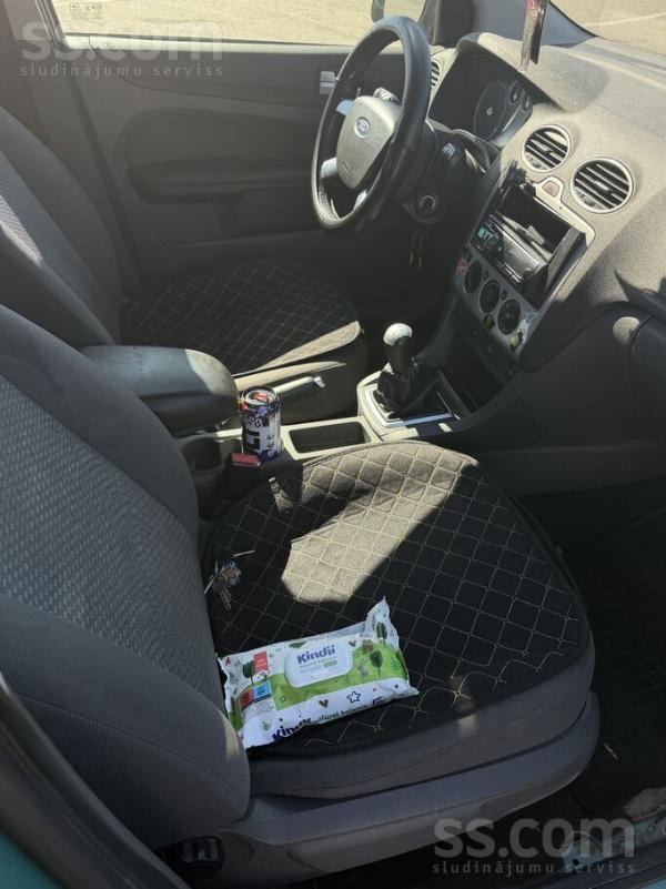 Zaļš Ford Focus 2007 Preiļi, ar dzinēja tilpumu 1.60 L un nobraukumu 370 tūkst. km par 750 €, foto 7 vietnē AUTOMOTO.COM.LV