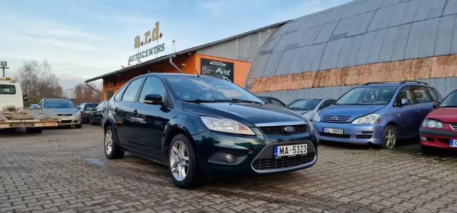 Zaļš Ford Focus 2008 Valmiera, ar dzinēja tilpumu 1.60 L un nobraukumu 183 tūkst. km par 1800 €, foto 1 vietnē AUTOMOTO.COM.LV