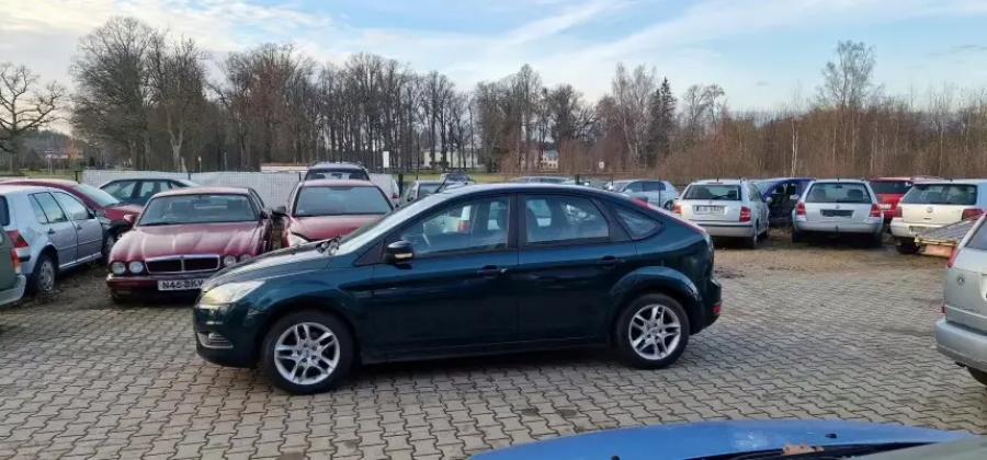 Zaļš Ford Focus 2008 Valmiera, ar dzinēja tilpumu 1.60 L un nobraukumu 183 tūkst. km par 1800 €, foto 7 vietnē AUTOMOTO.COM.LV