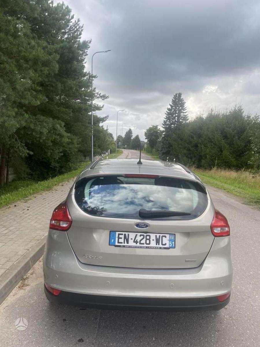 Green Ford Focus 2017 in Taurage, with an engine capacity of 1.00 L and mileage of 157 thousand km for 5999 €, photo 6 on AUTOMOTO.COM.LV