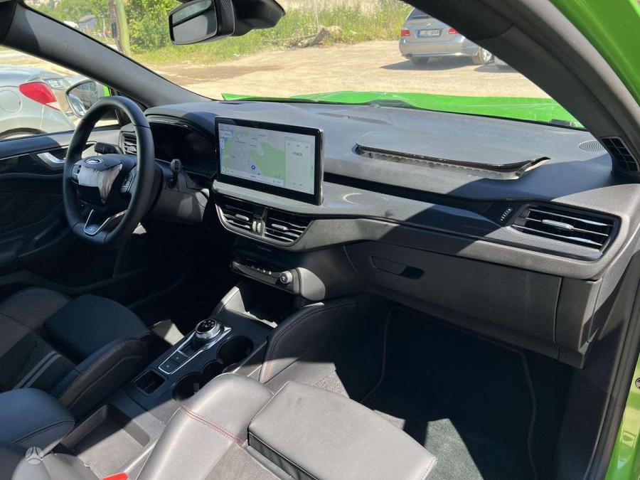 Zaļš Ford Focus 2024 Kauņa, ar dzinēja tilpumu 2.26 L un nobraukumu 23 tūkst. km par 14900 €, foto 11 vietnē AUTOMOTO.COM.LV