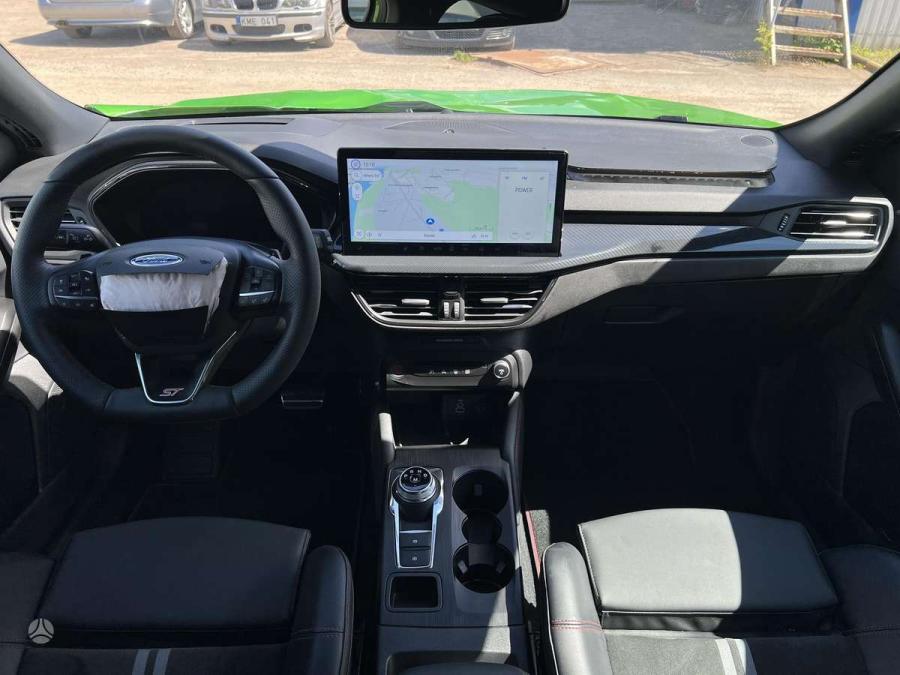 Zaļš Ford Focus 2024 Kauņa, ar dzinēja tilpumu 2.26 L un nobraukumu 23 tūkst. km par 14900 €, foto 13 vietnē AUTOMOTO.COM.LV