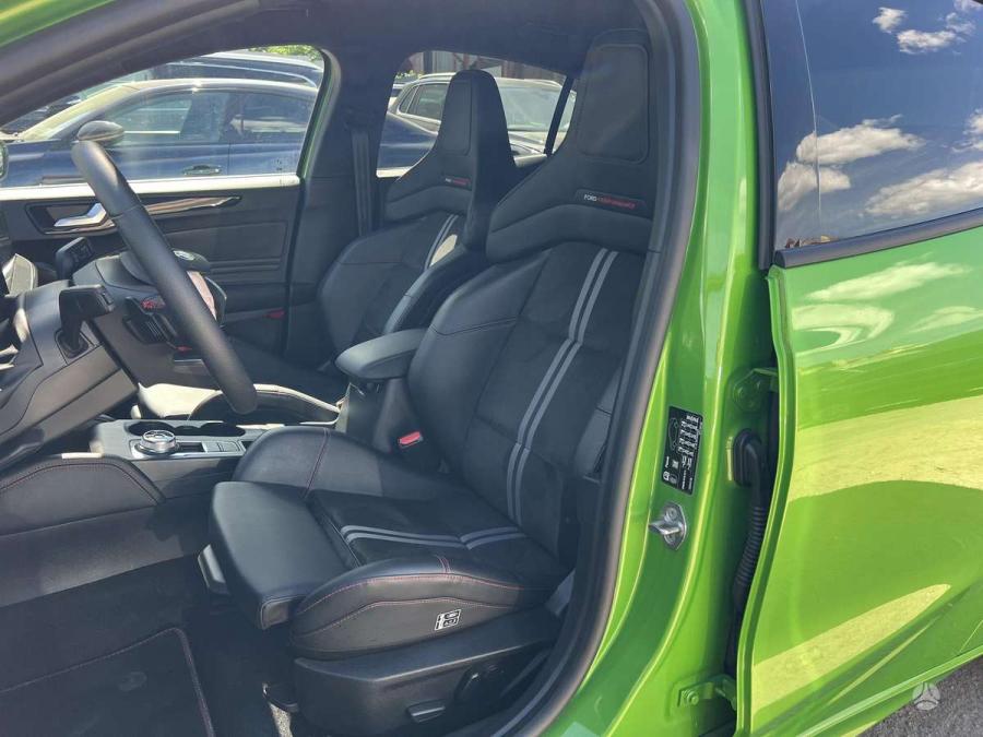 Zaļš Ford Focus 2024 Kauņa, ar dzinēja tilpumu 2.26 L un nobraukumu 23 tūkst. km par 14900 €, foto 15 vietnē AUTOMOTO.COM.LV