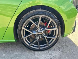 Zaļš Ford Focus 2024 Kauņa, ar dzinēja tilpumu 2.26 L un nobraukumu 23 tūkst. km par 14900 €, foto 47 vietnē AUTOMOTO.COM.LV